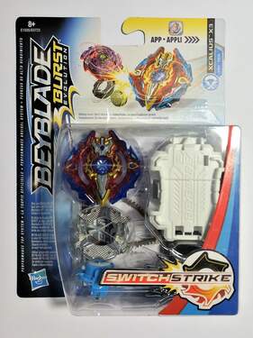 Hasbro Beyblade Burst Switch Strike Starter Pack, Xcalius X3 | duo-shop.de